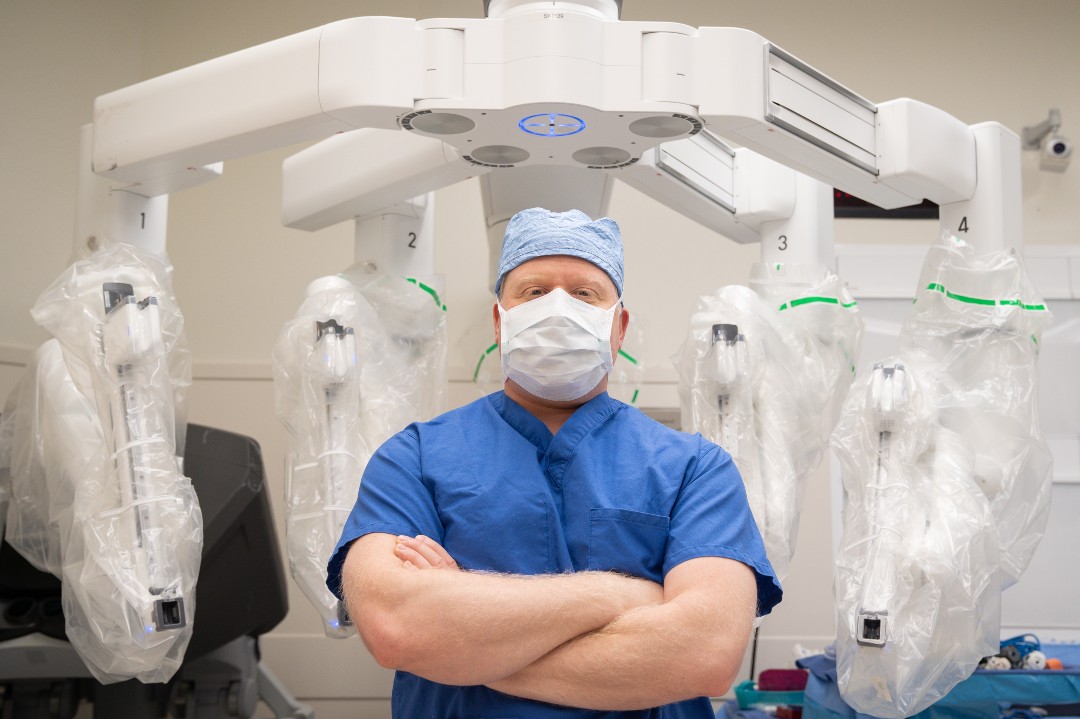 Dr. Steven Nurkin achieves milestone, conducts 500th robot-assisted ...